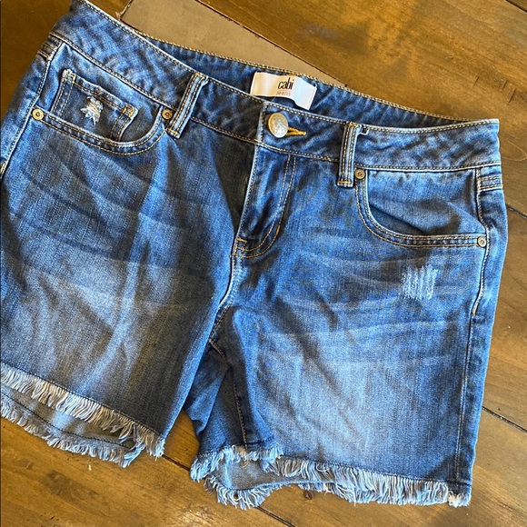 CAbi | Shorts | Cabi Blue Denim Frayed Hem Distressed Medium Wash ...